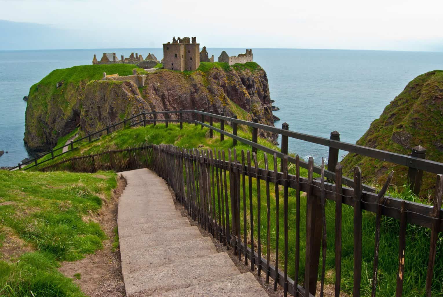 A Scary Tour: 14 Haunted Castles in Scotland - ConnollyCove