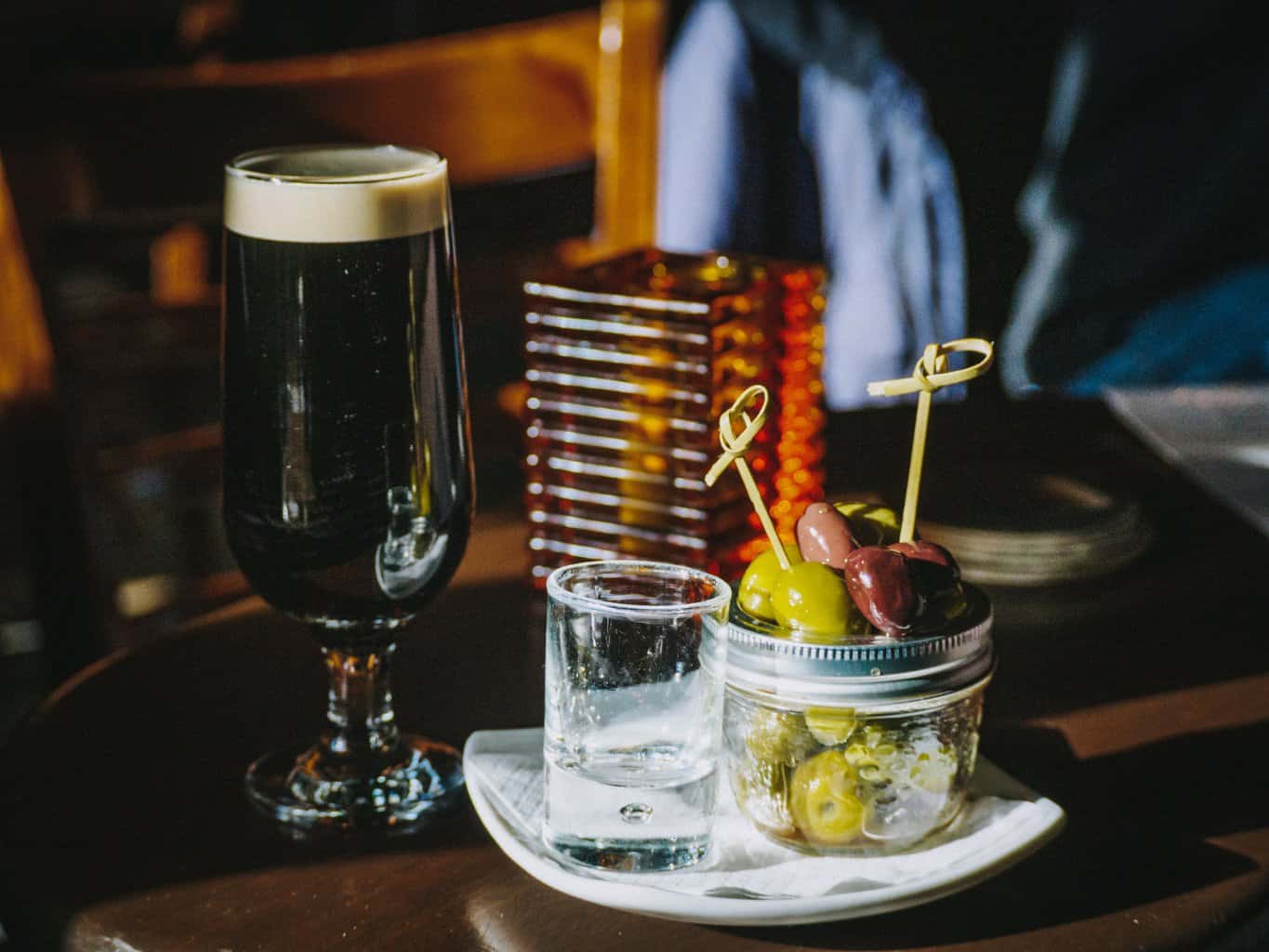 Bars in Scotland: 9 Excellent Pubs to Visit - ConnollyCove