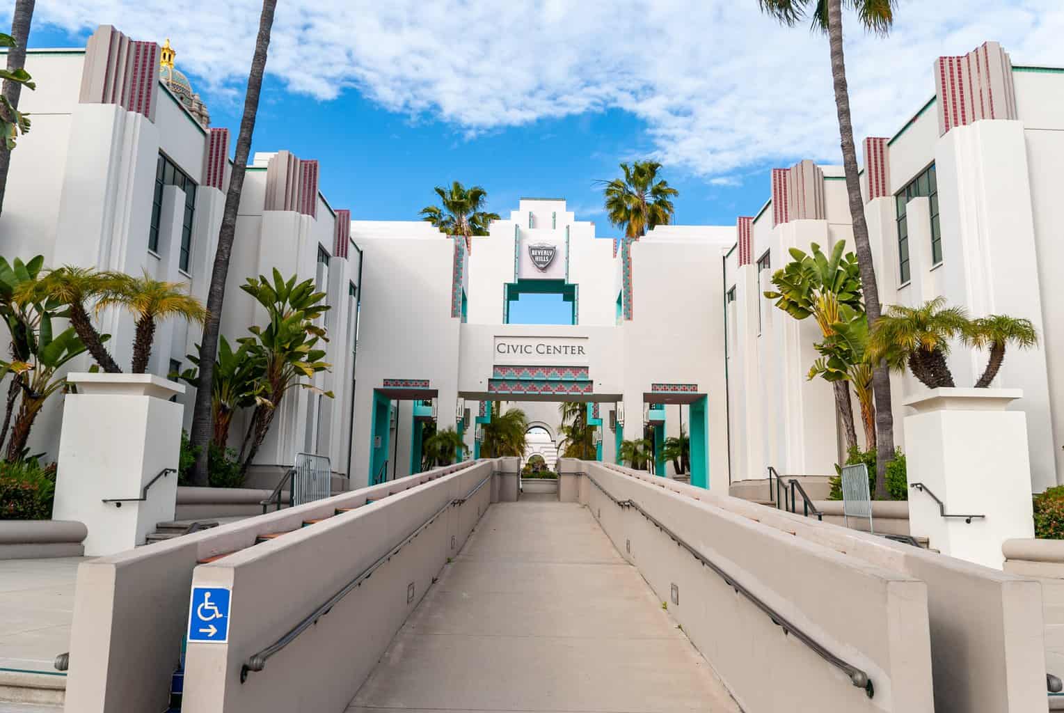 Bowers Museum: Explore Amazing Cultural Treasures