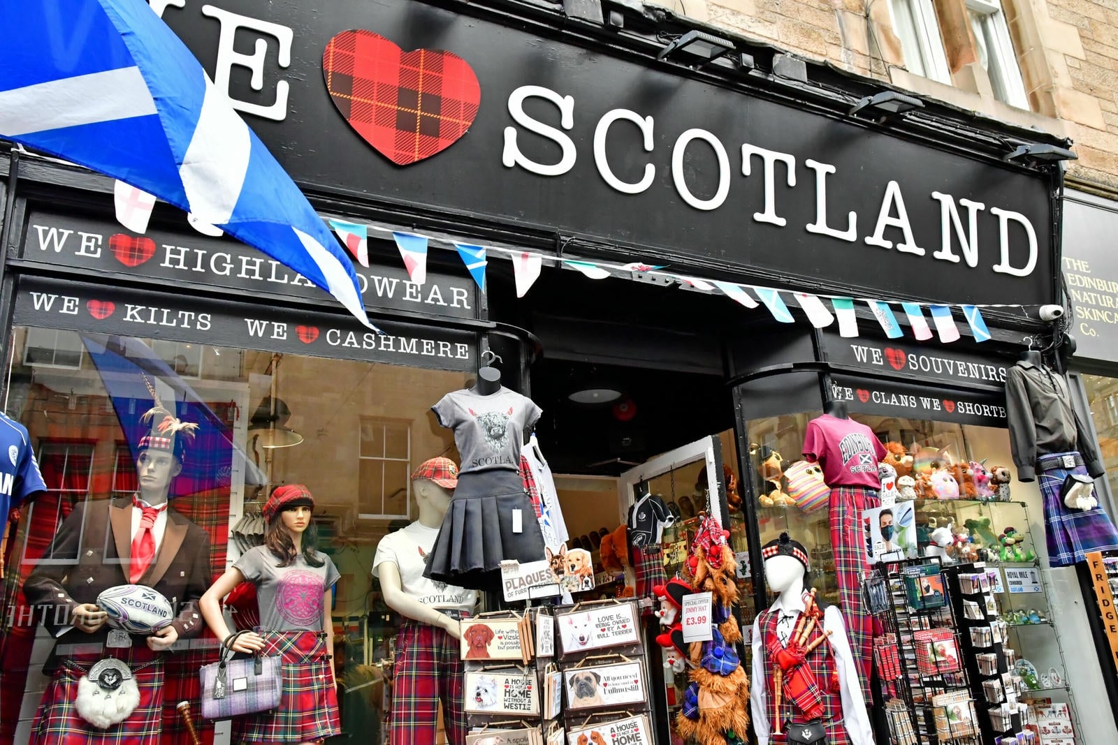 12 Authentic Scottish Souvenirs to Bring Back Home!