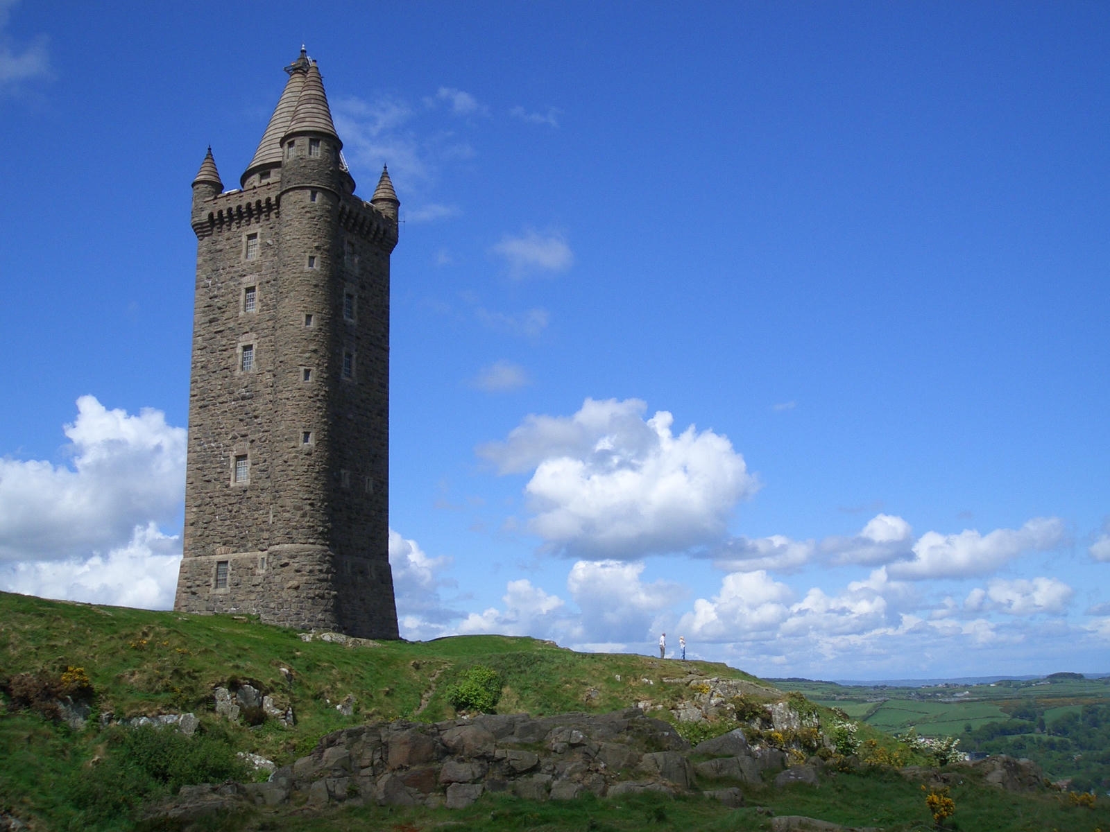 Scrabo Tower: A Stunning View From Newtownards, County Down - ConnollyCove