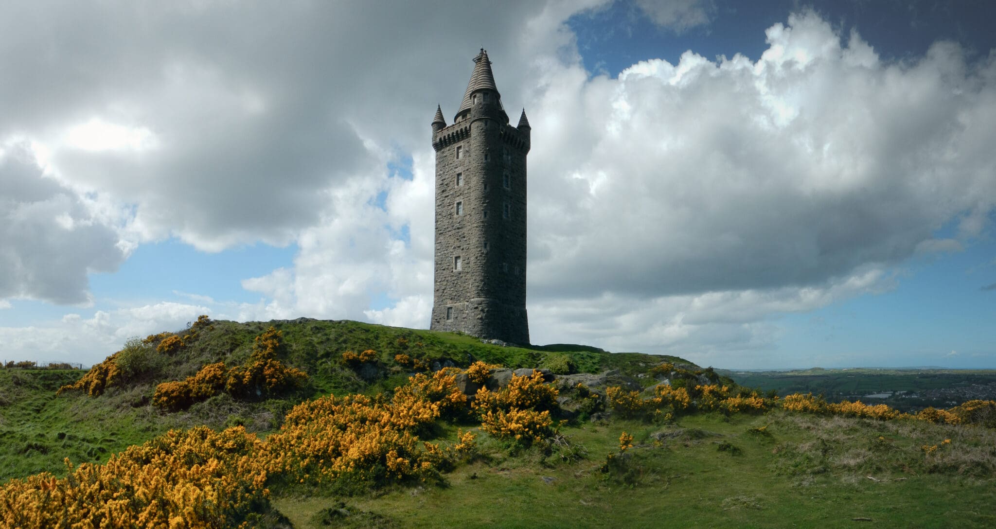 360 Degree Video of Scrabo Tower, Newtownards - ConnollyCove