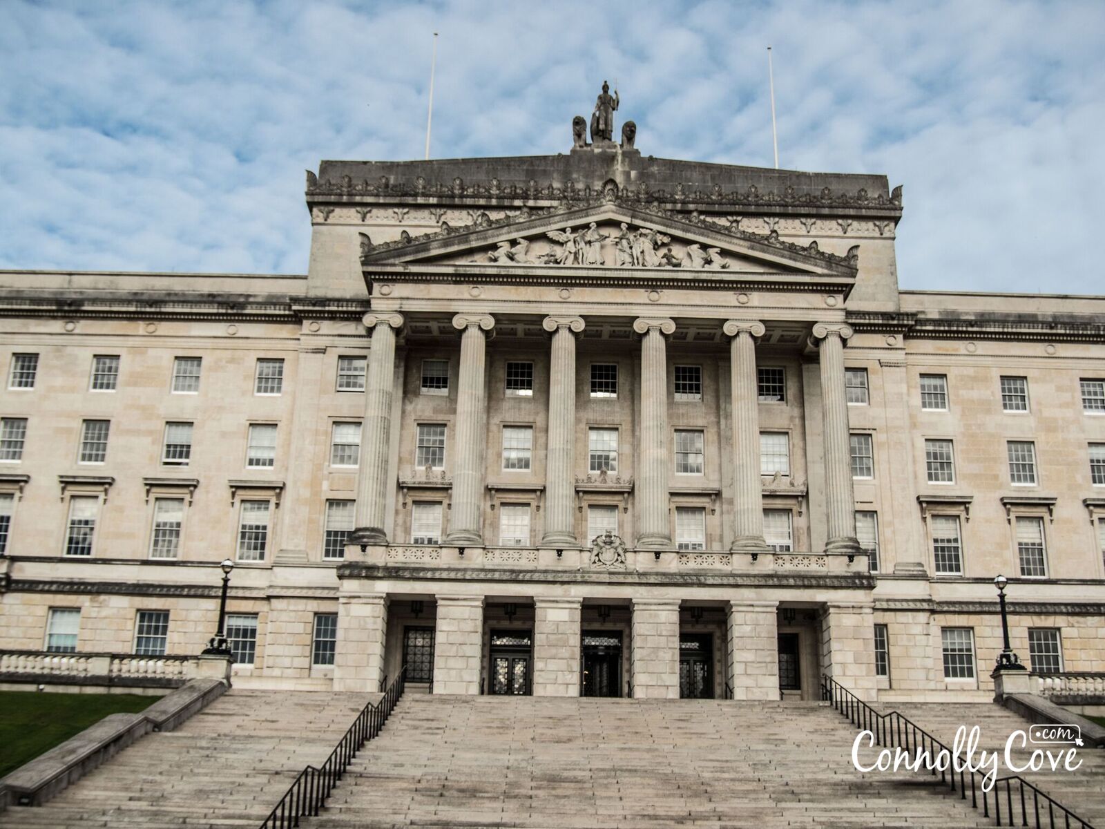Stormont Parliament Belfast: Visit a Grand Landmark