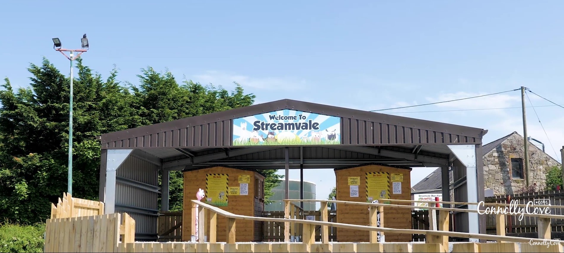 Streamvale Open Farm: Belfast with Kids Guide - ConnollyCove