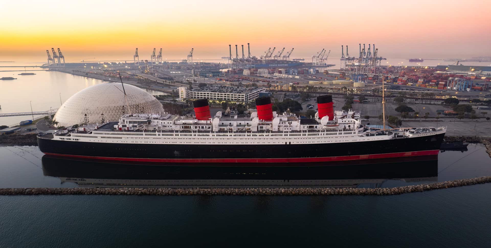 The Queen Mary: History & 5 Great Attractions - ConnollyCove