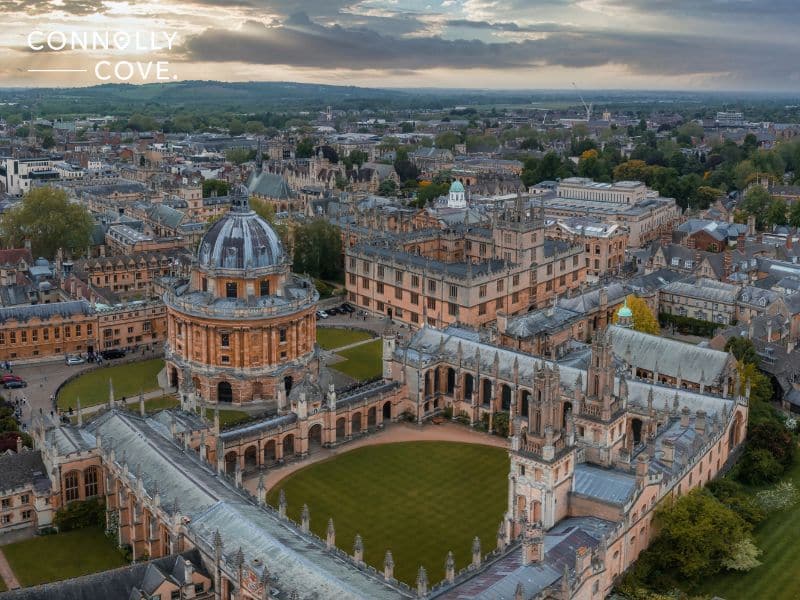 Explore Oxford: Timeless Beauty & Top Sights